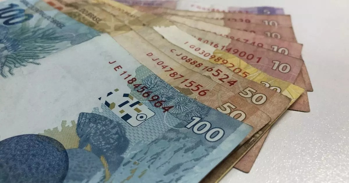 Procon faz alerta e diz que vídeo que promete cashback do órgão é golpe